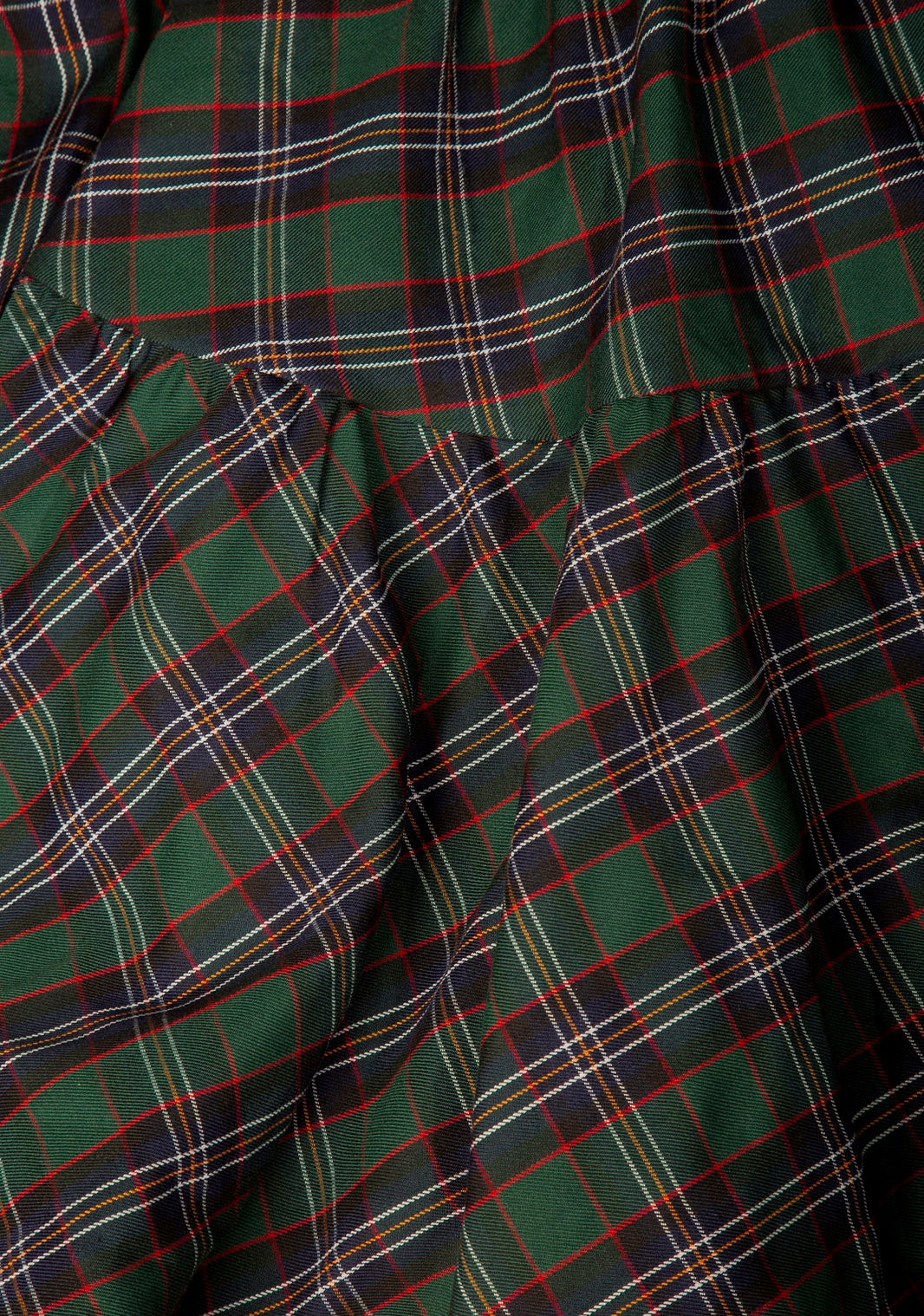 Chelsea Reece: Elevate Your Style with Timeless Elegance