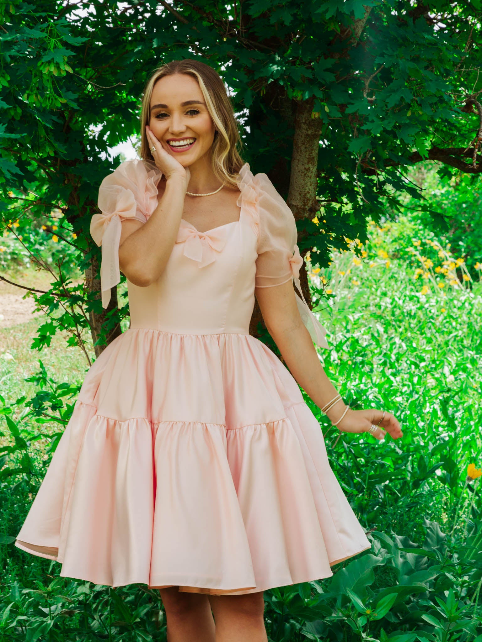 Chelsea Reece: Elevate Your Style with Timeless Elegance and Modern Ed