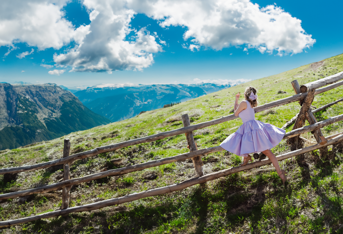 Chelsea Reece: Elevate Your Style with Timeless Elegance and Modern Ed